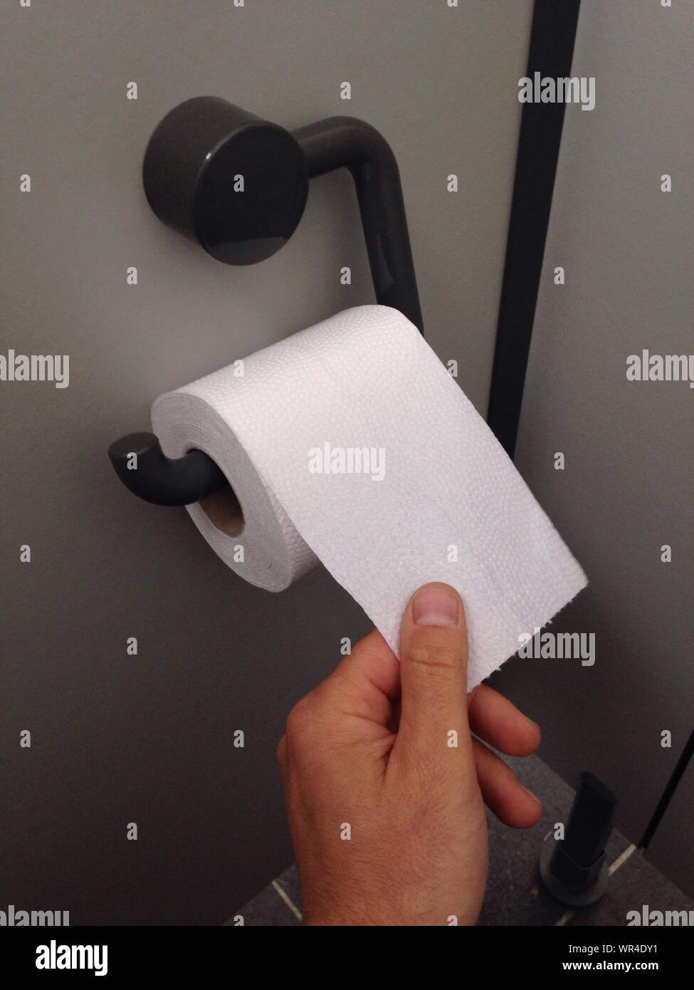 Toilet paper image hi-res stock photography and images - Alamy