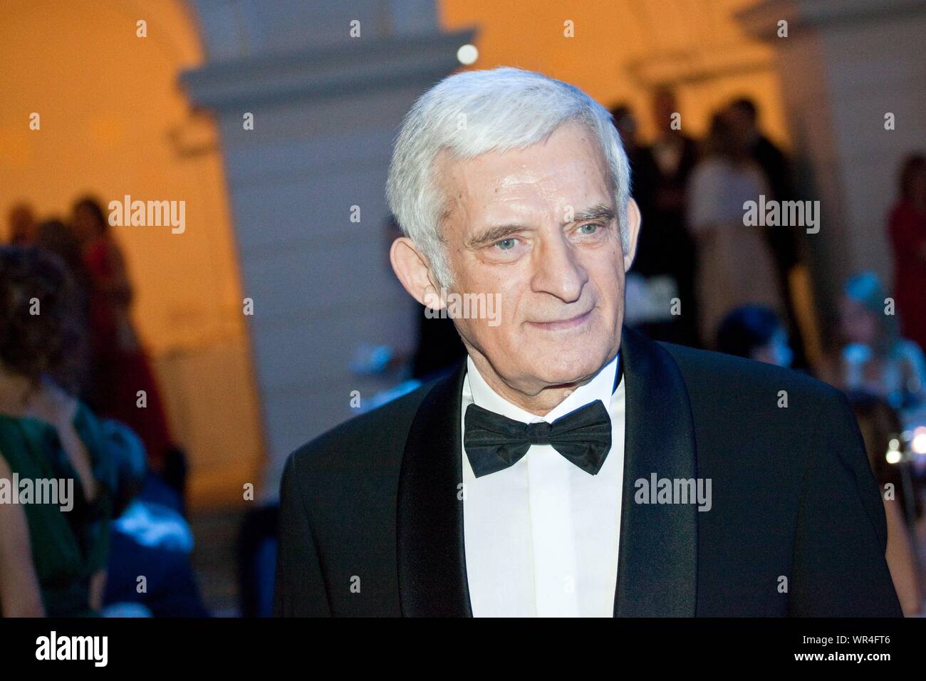 Charity Bal. Warsaw, Poland. 16-01-2010. Pictured: Jerzy Buzek Stock ...