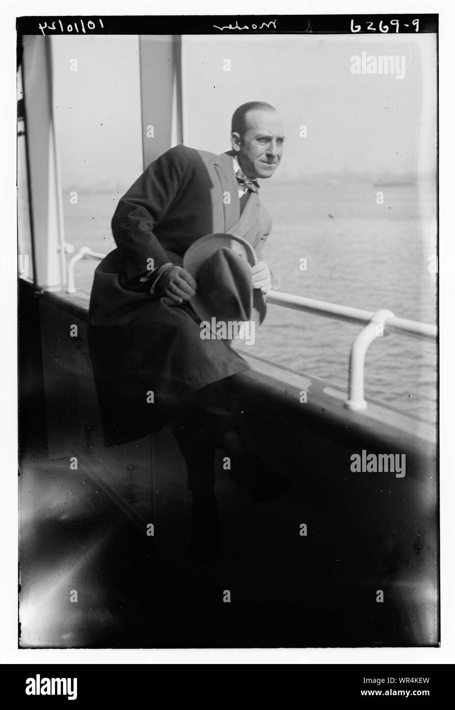 Meader hi-res stock photography and images - Alamy