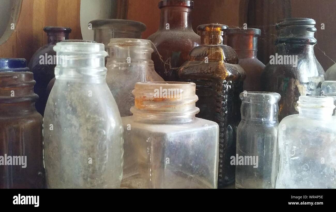 Dusty glass hi-res stock photography and images - Alamy