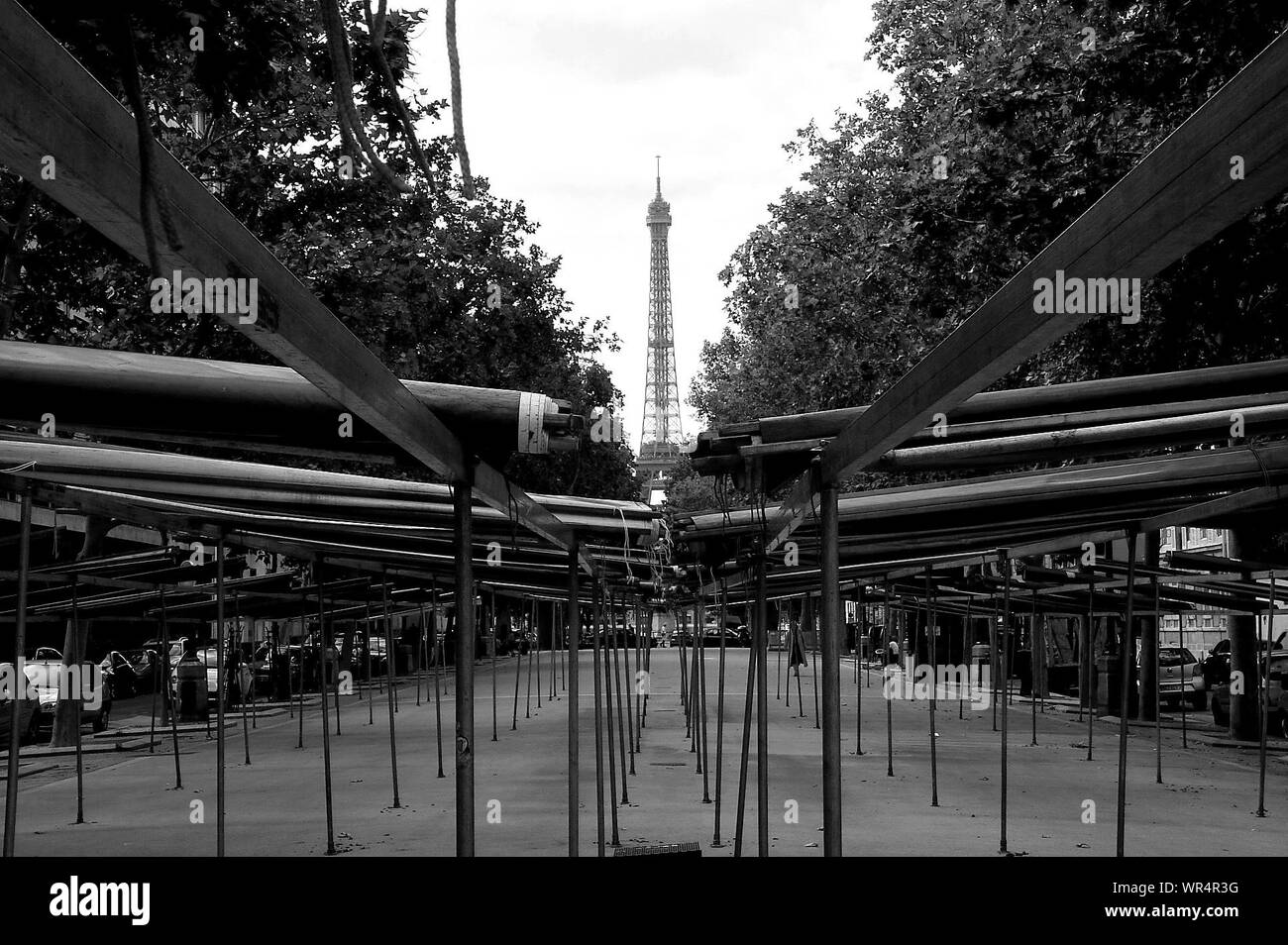 Empty Market High Resolution Stock Photography and Images - Alamy