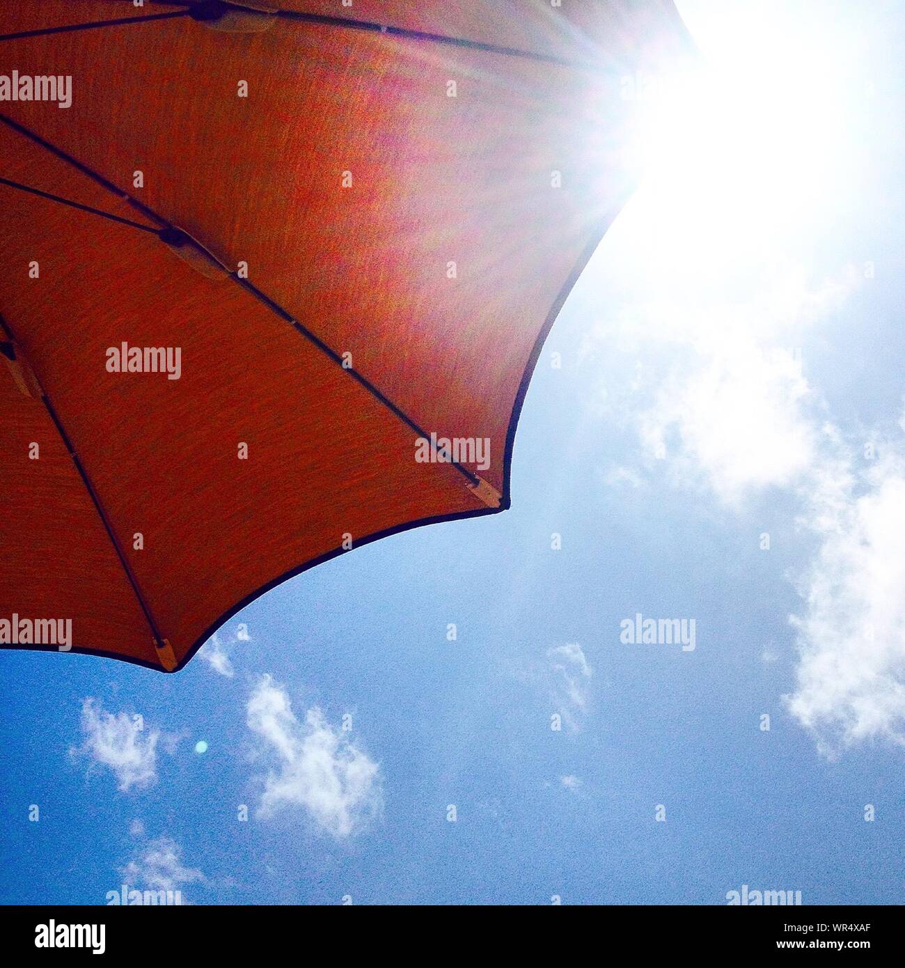 Sun sunshade hi-res stock photography and images - Alamy