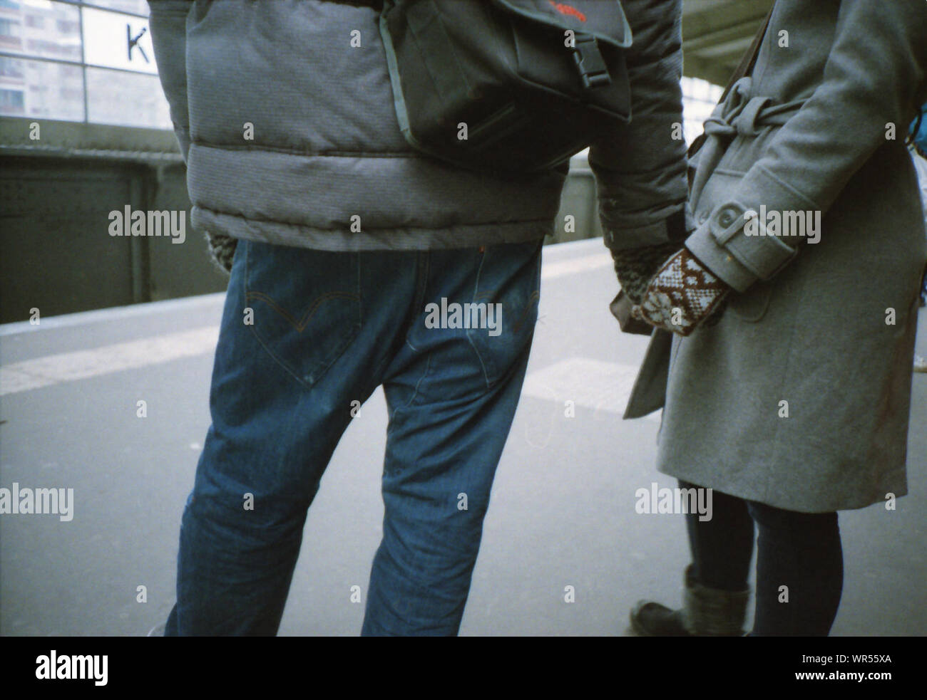 Stand platform hi-res stock photography and images - Alamy