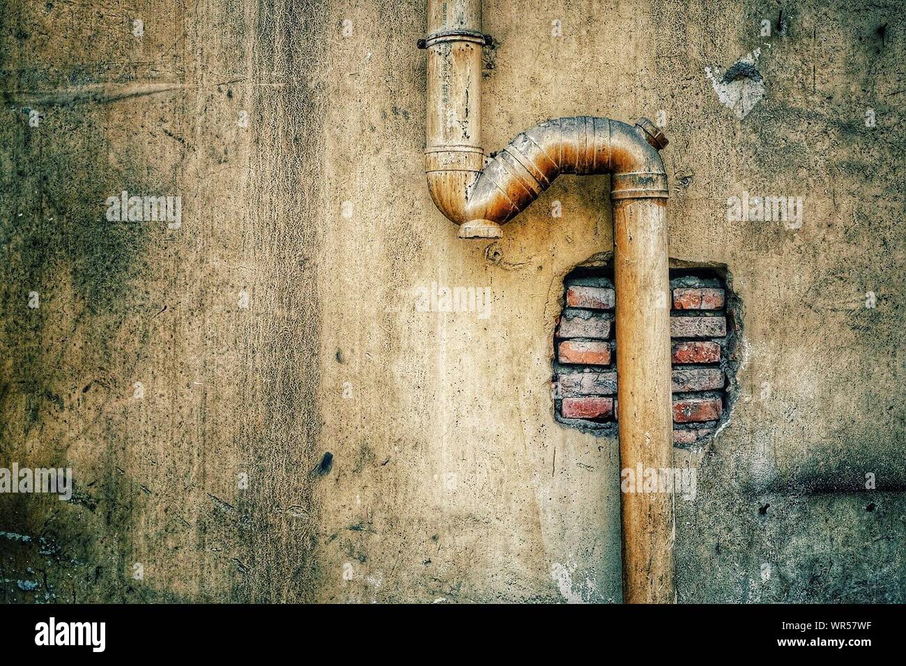 Old pipe hi-res stock photography and images - Alamy