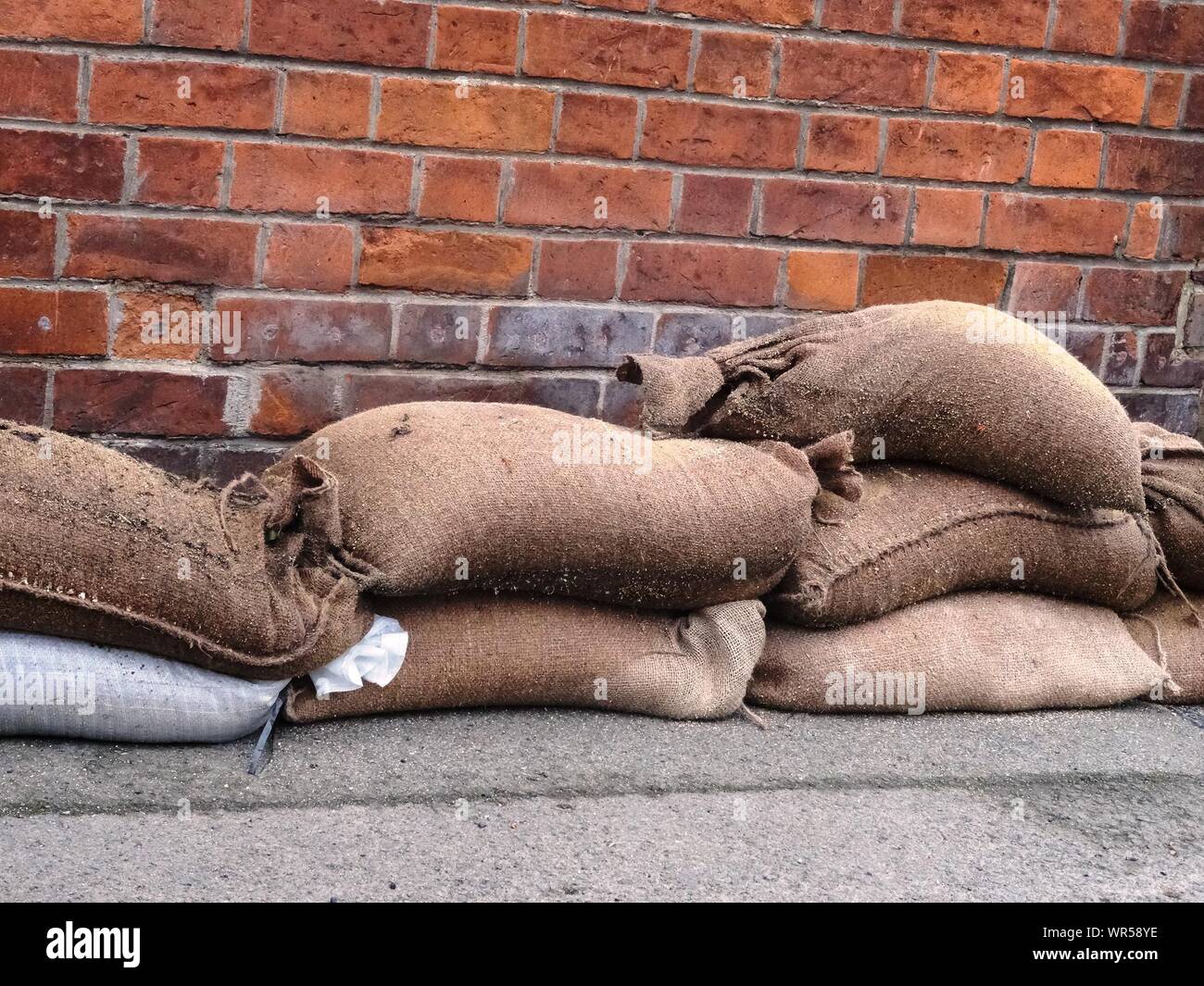 Sandbag Wall High Resolution Stock Photography and Images - Alamy