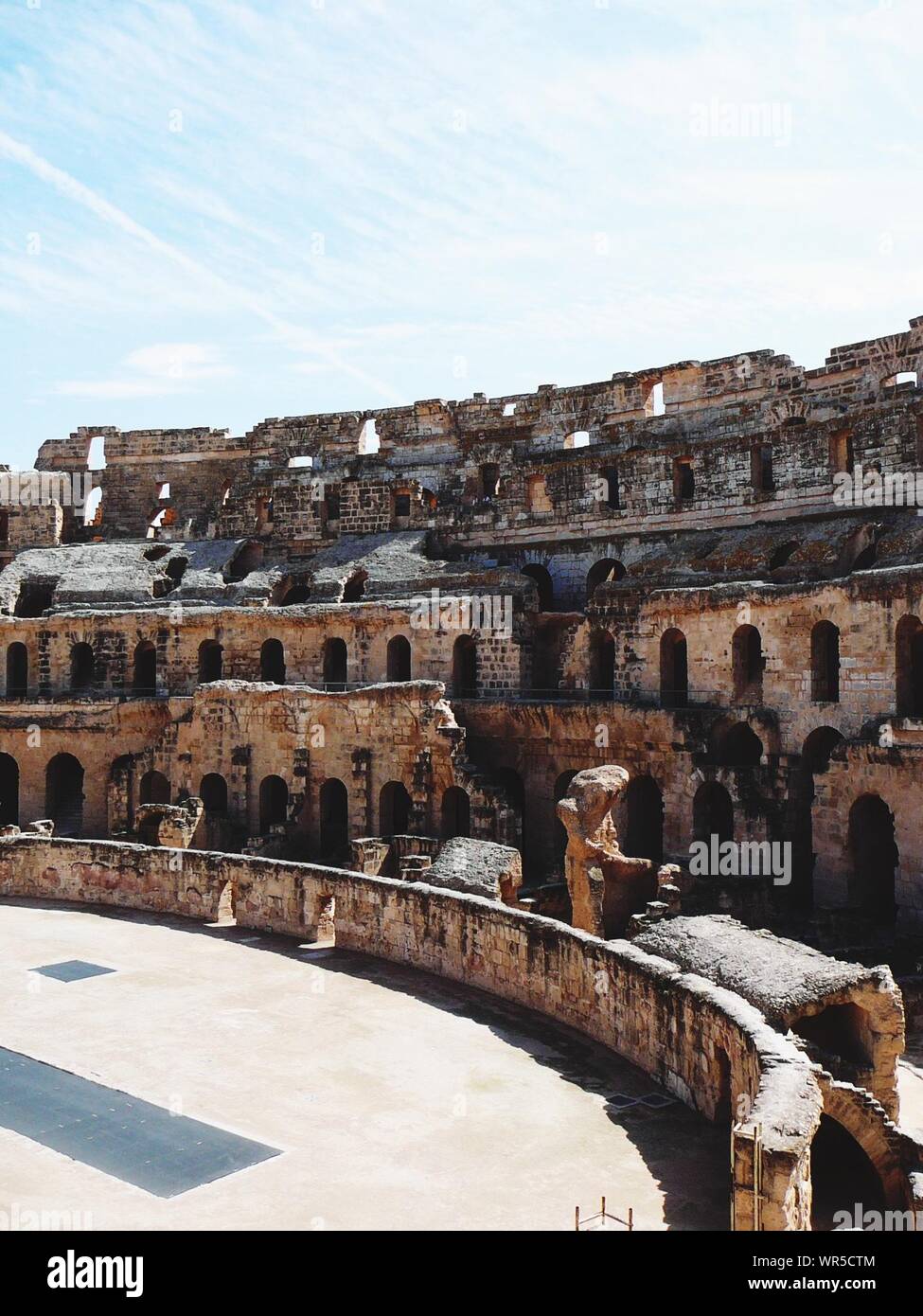 Old amphitheater hi-res stock photography and images - Alamy
