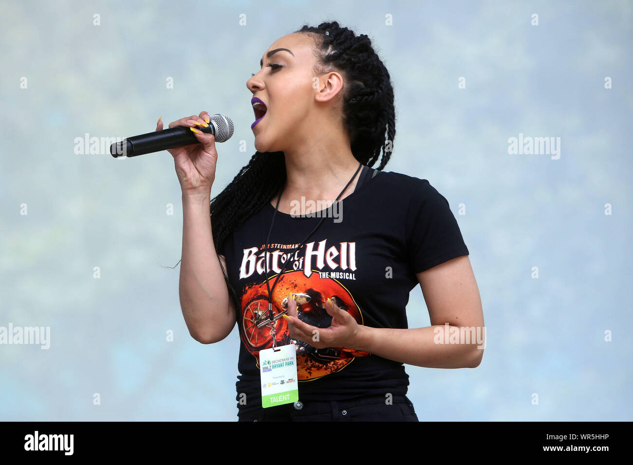 Danielle steers hi-res stock photography and images - Alamy