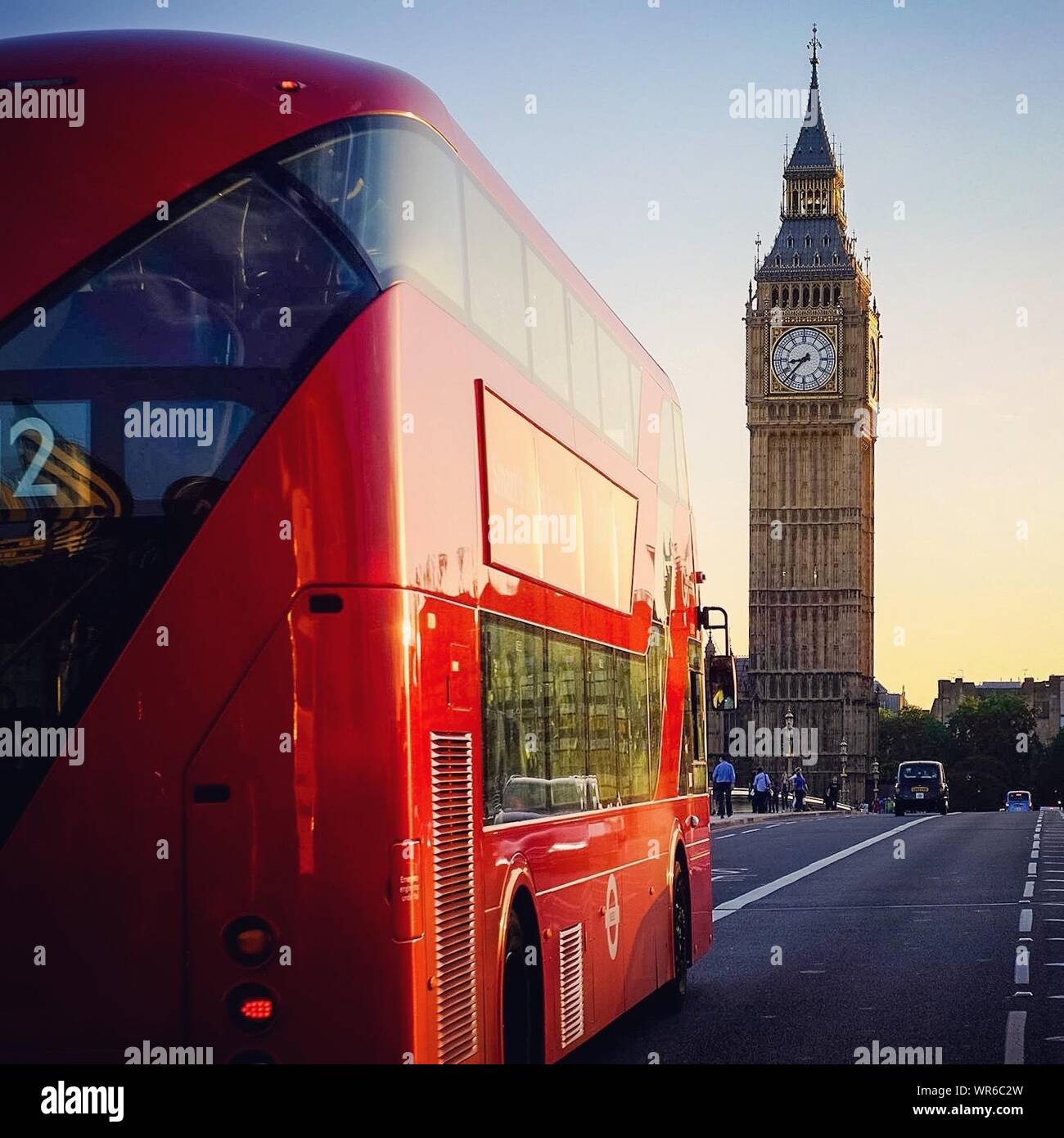 Bus Clock High Resolution Stock Photography and Images - Alamy