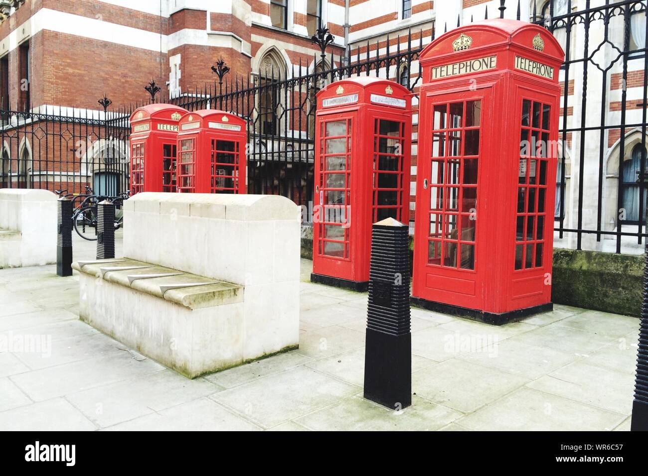 Street public telephone booths hi-res stock photography and images - Alamy