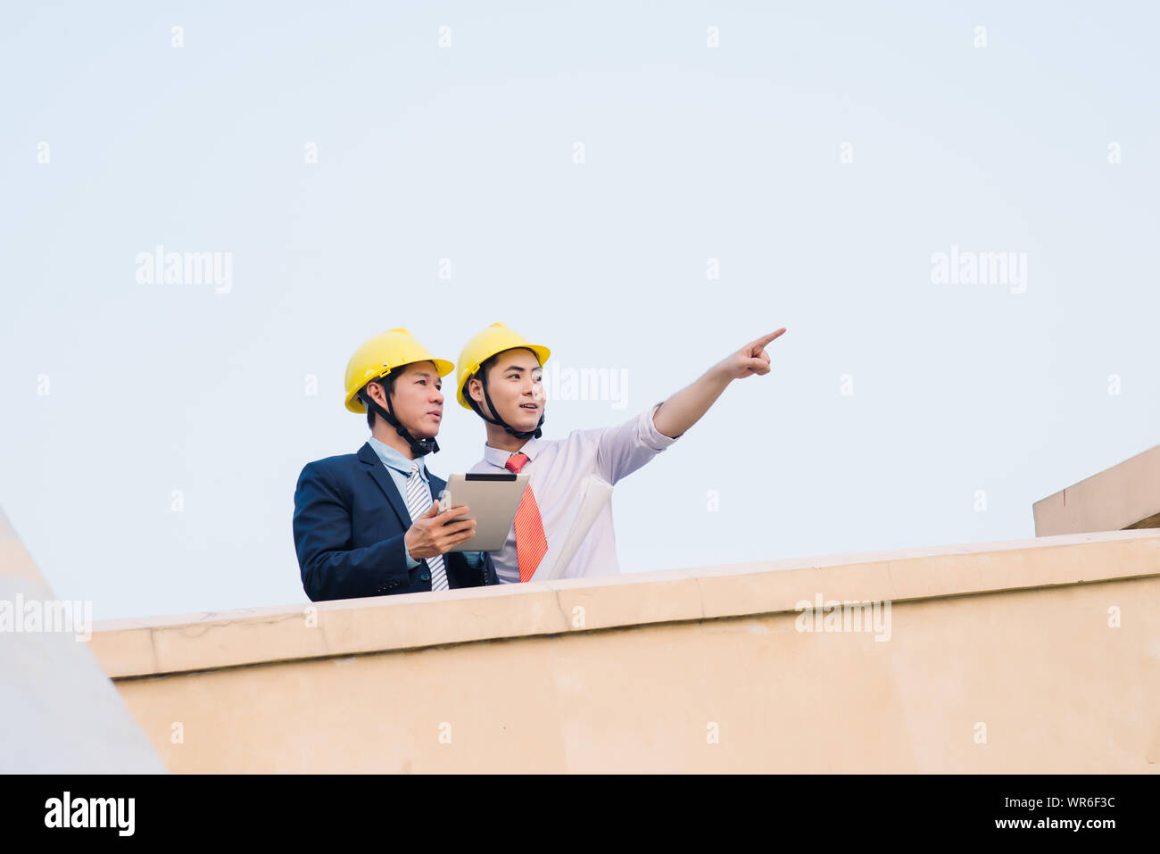 Team professional asian engineer hi-res stock photography and images ...