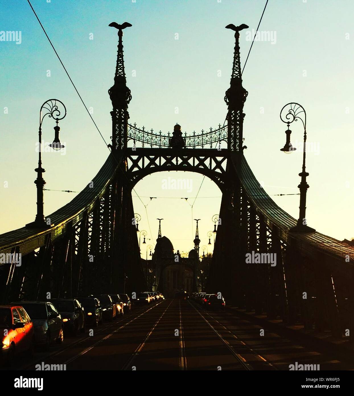 Silhouette of bridge hi-res stock photography and images - Alamy