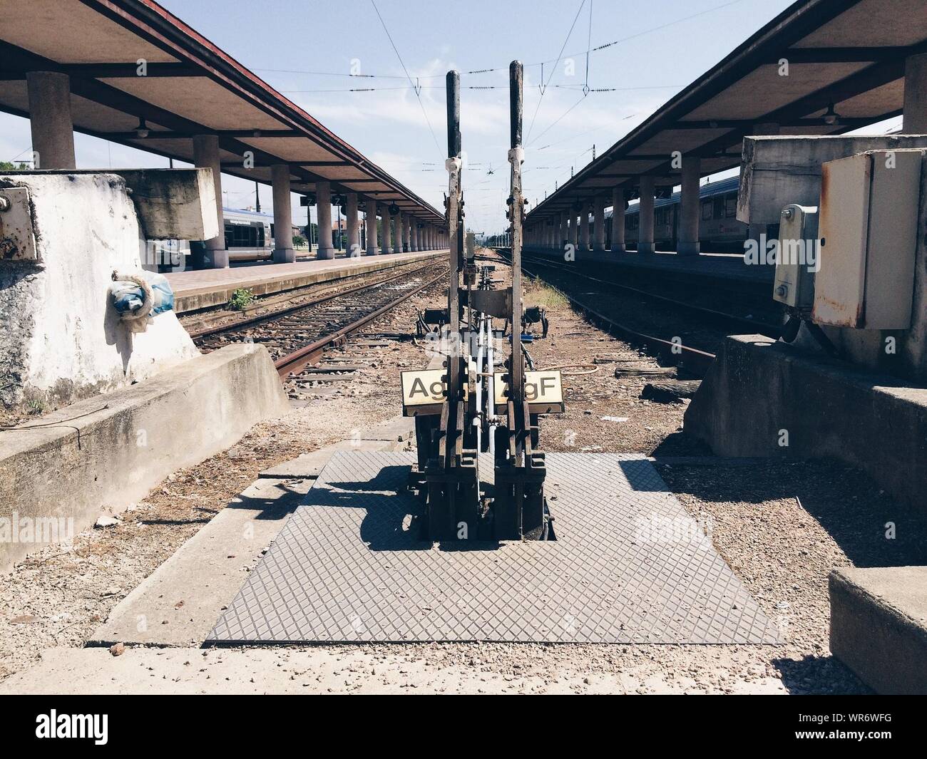 Lever Box High Resolution Stock Photography and Images - Alamy