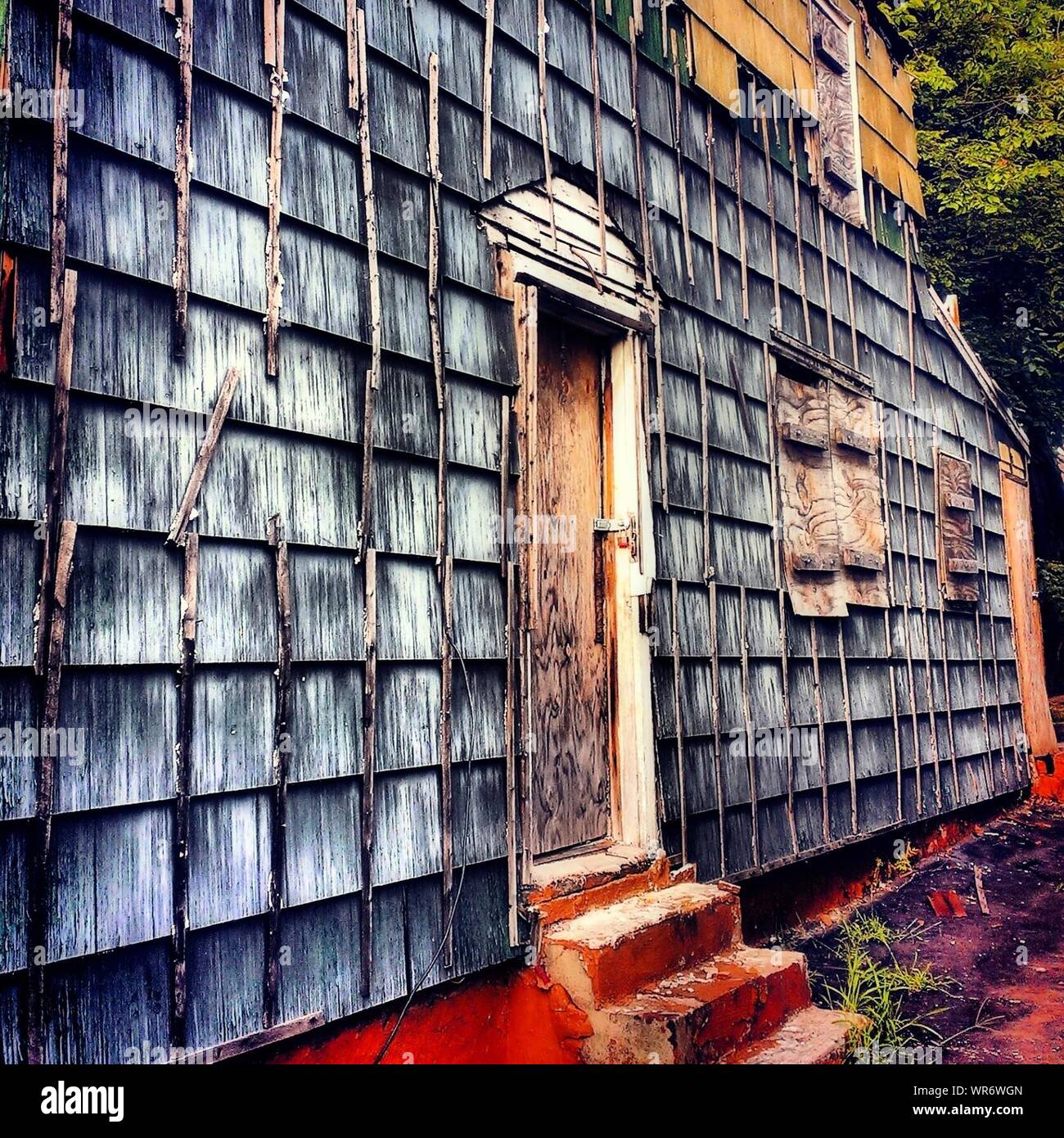 Wooden building exterior hi-res stock photography and images - Alamy