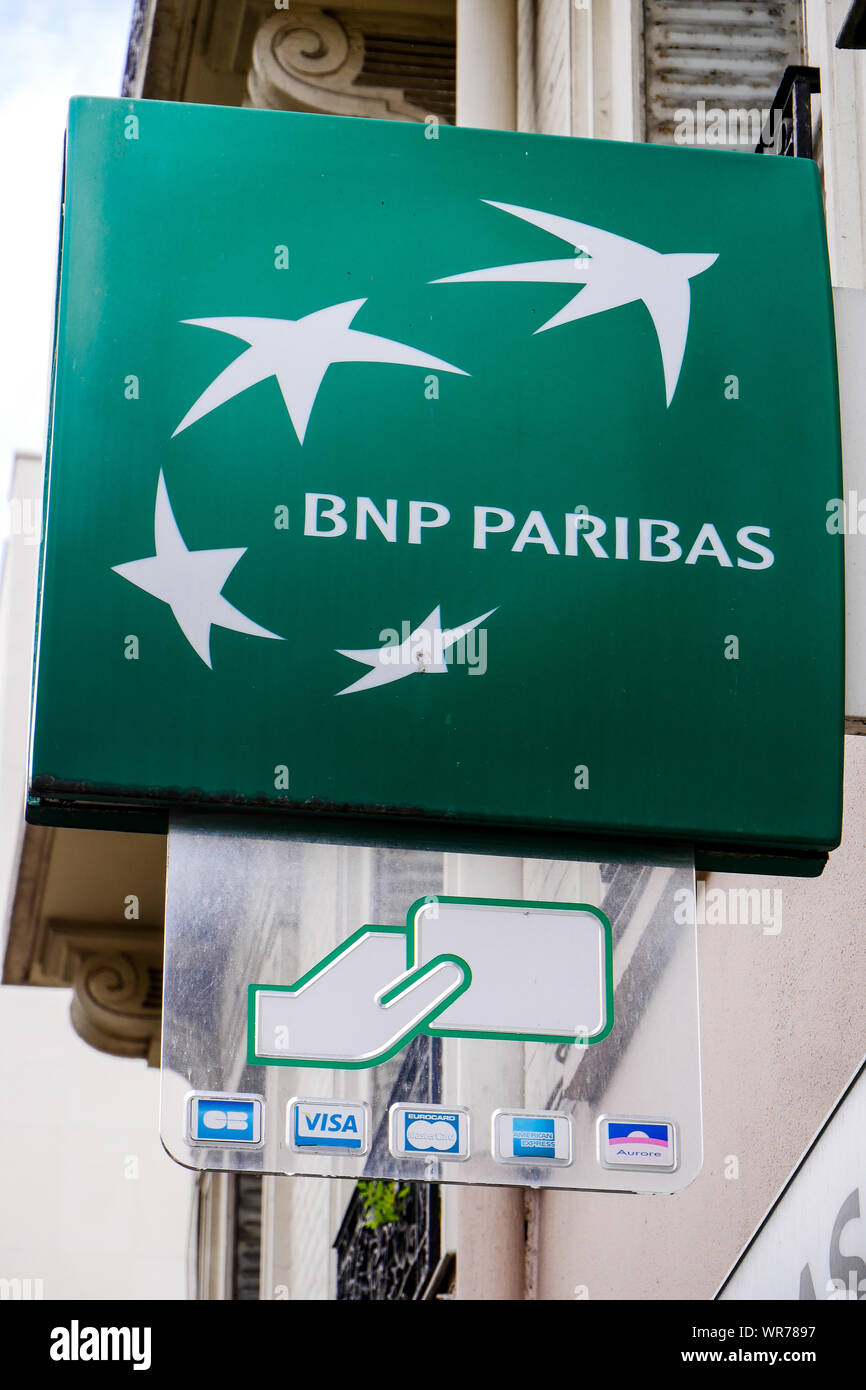 Banque nationale de paris hi-res stock photography and images - Alamy