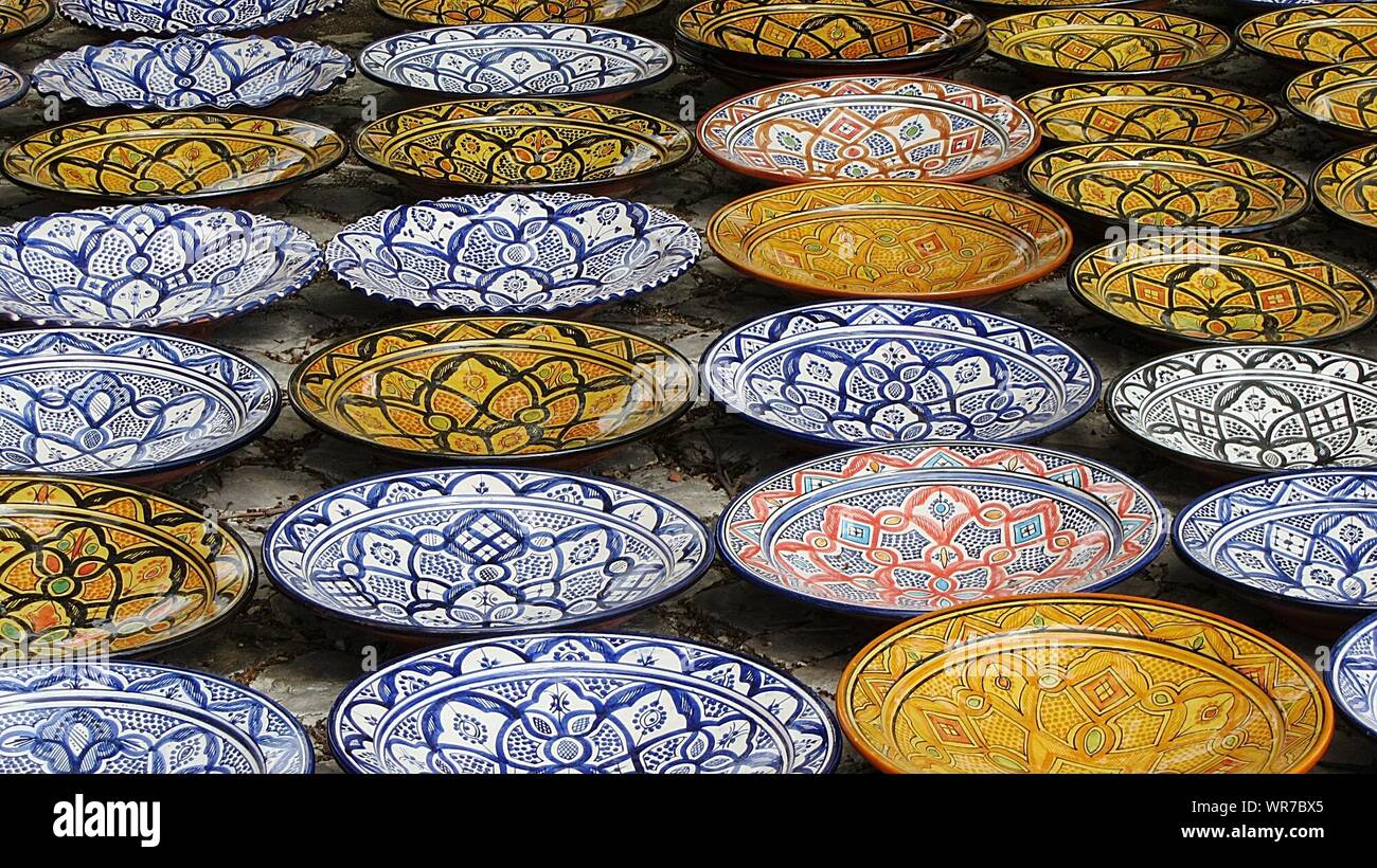 Porcelain shot hi-res stock photography and images - Alamy