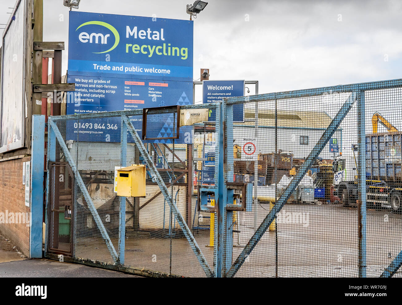 Great Yarmouth, Norfolk, UK – September 08 2019. Outside looking in to ...