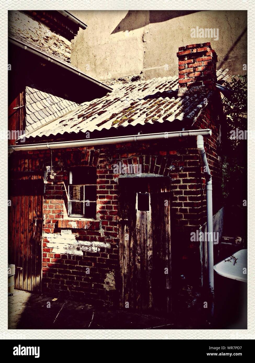 Old Brick House Stock Photo - Alamy