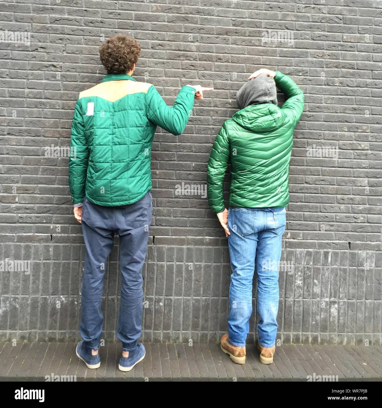 Guys only hi-res stock photography and images - Alamy