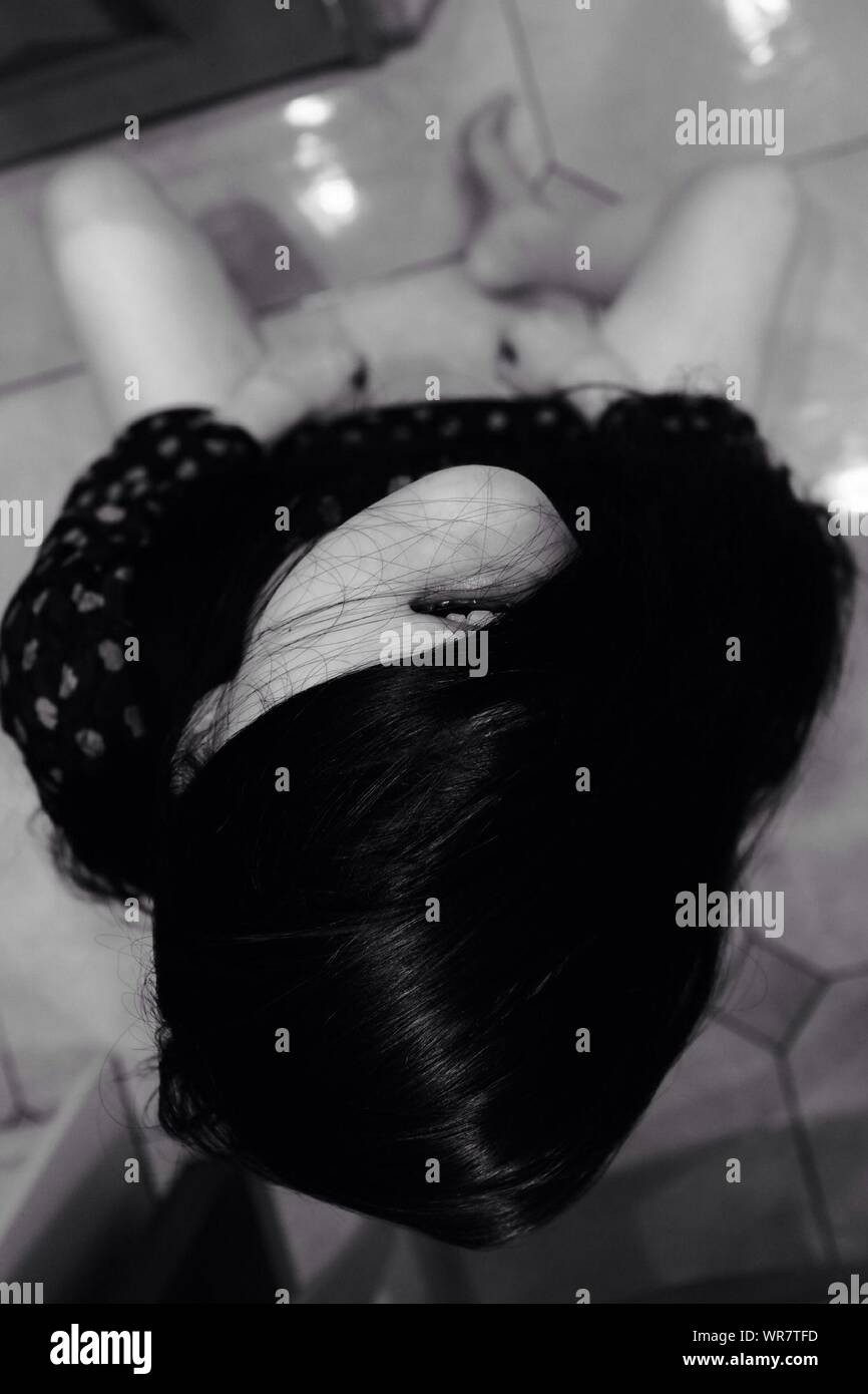 Hair all over face hi-res stock photography and images - Alamy