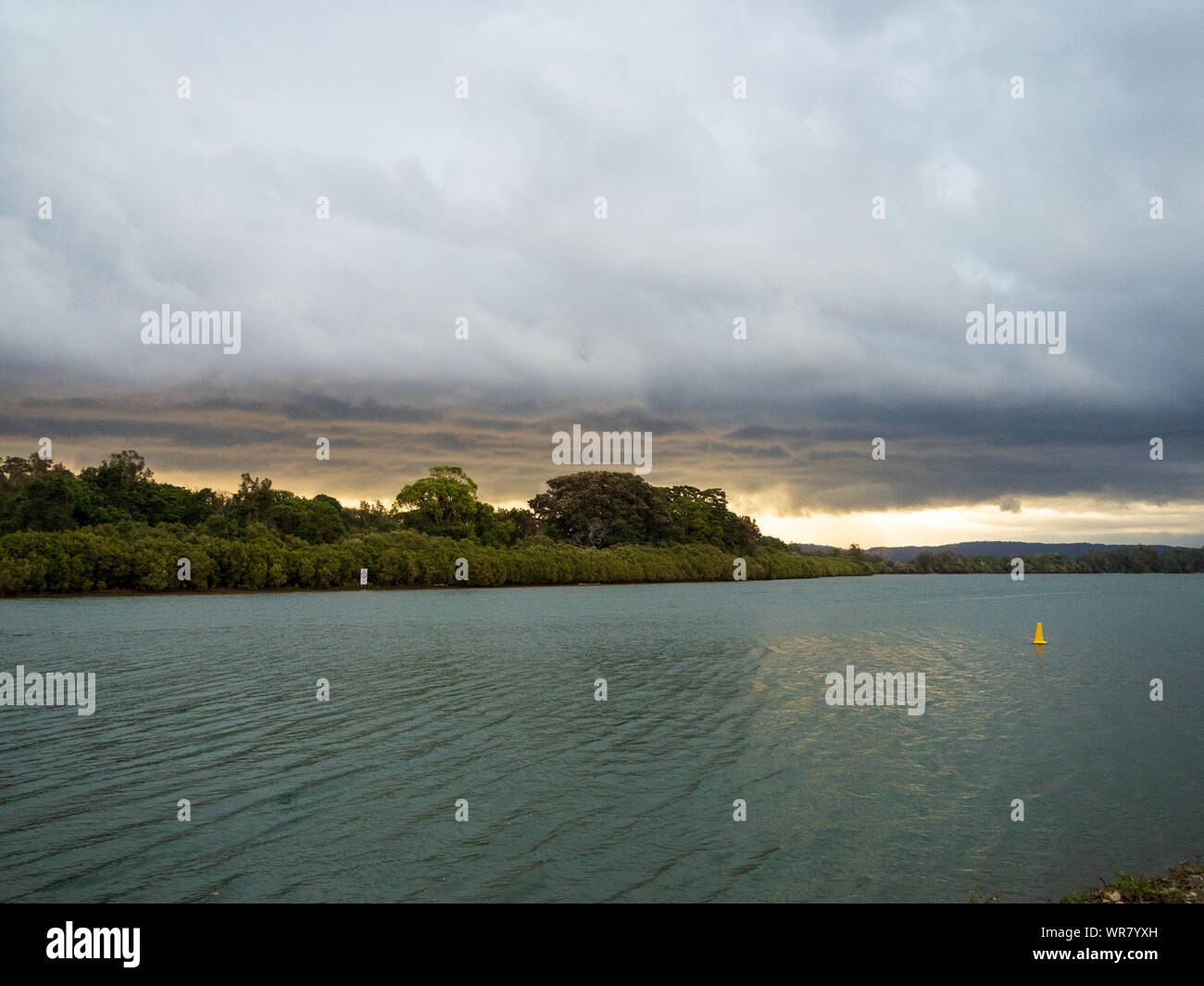 Storm cell cloud australia hi-res stock photography and images - Alamy