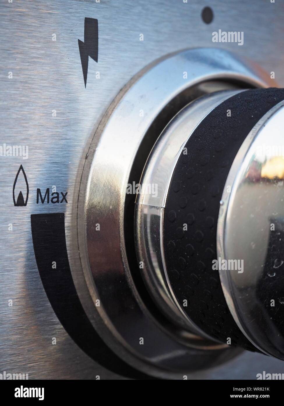 Oven control hi-res stock photography and images - Alamy