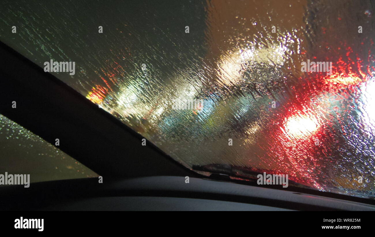 Rain windshield night hi-res stock photography and images - Alamy