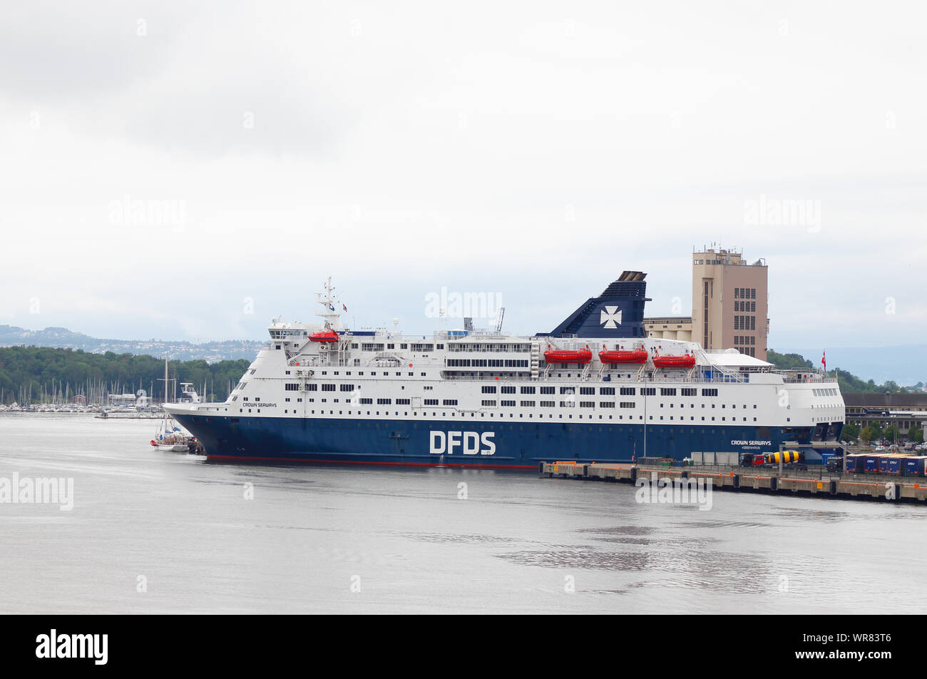 Seaways hi-res stock photography and images - Alamy