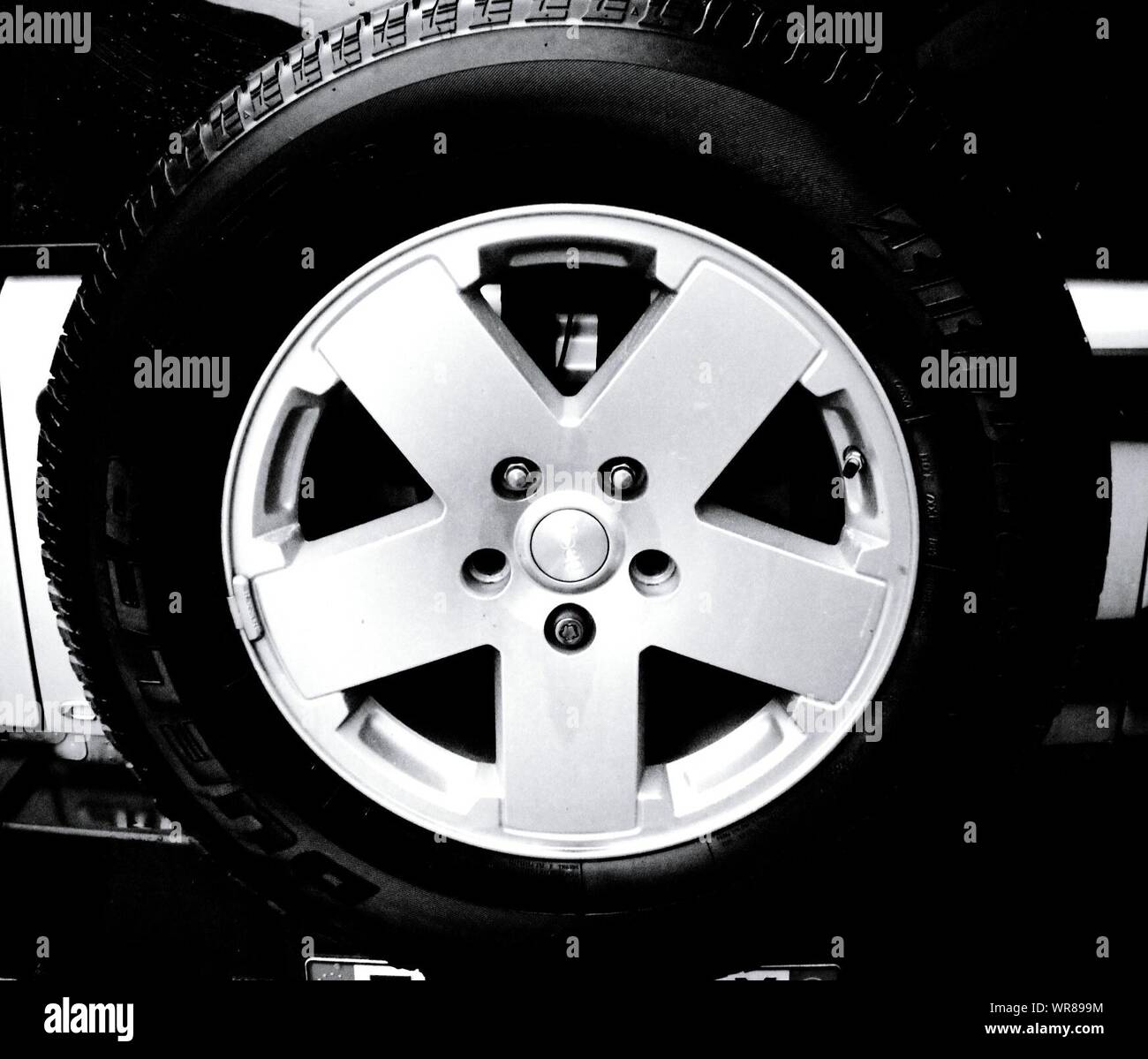 Spare tire car hi-res stock photography and images - Alamy