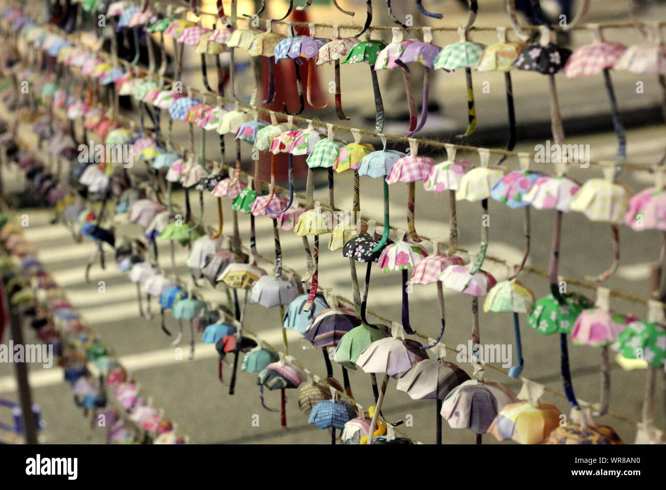 Paper origami hanging hi-res stock photography and images - Alamy