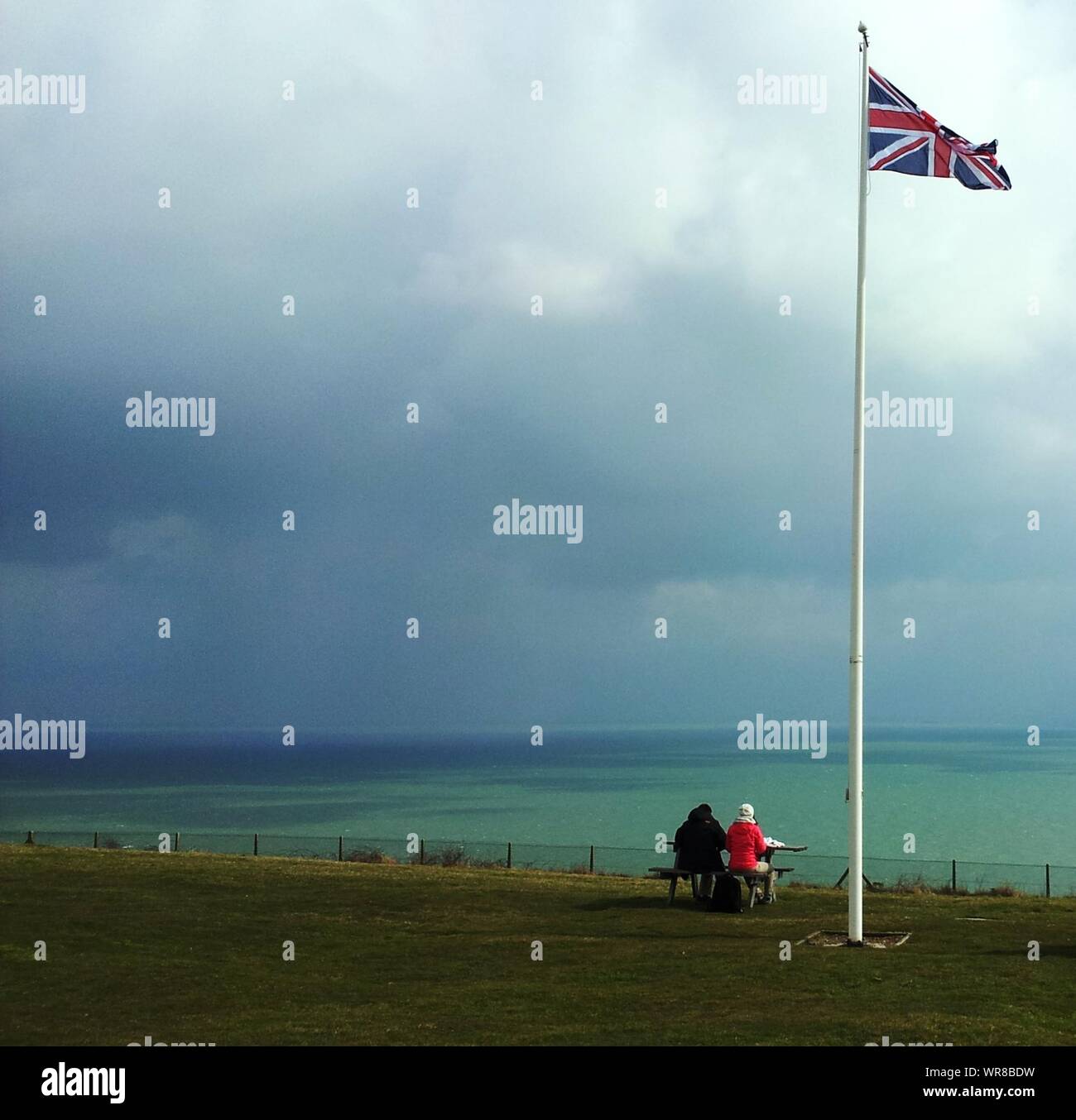 Dover cliffs flag hi-res stock photography and images - Alamy