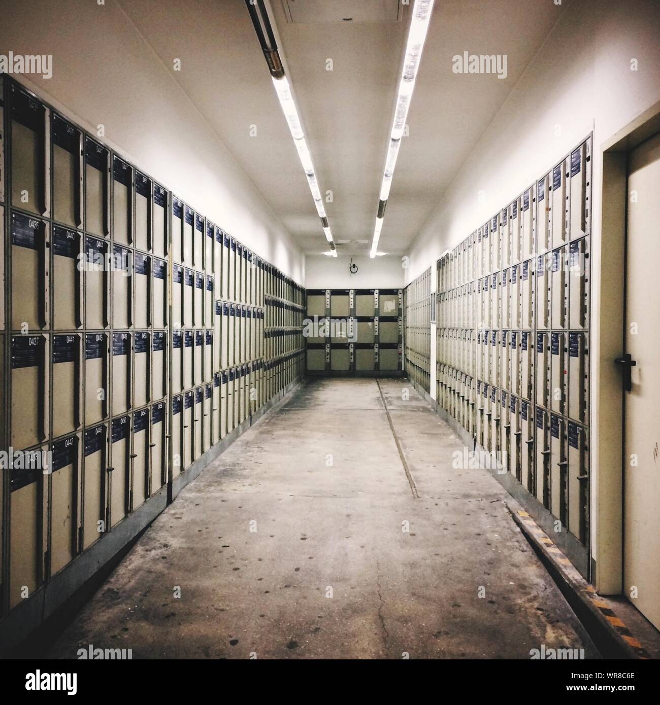 Empty locker hi-res stock photography and images - Alamy