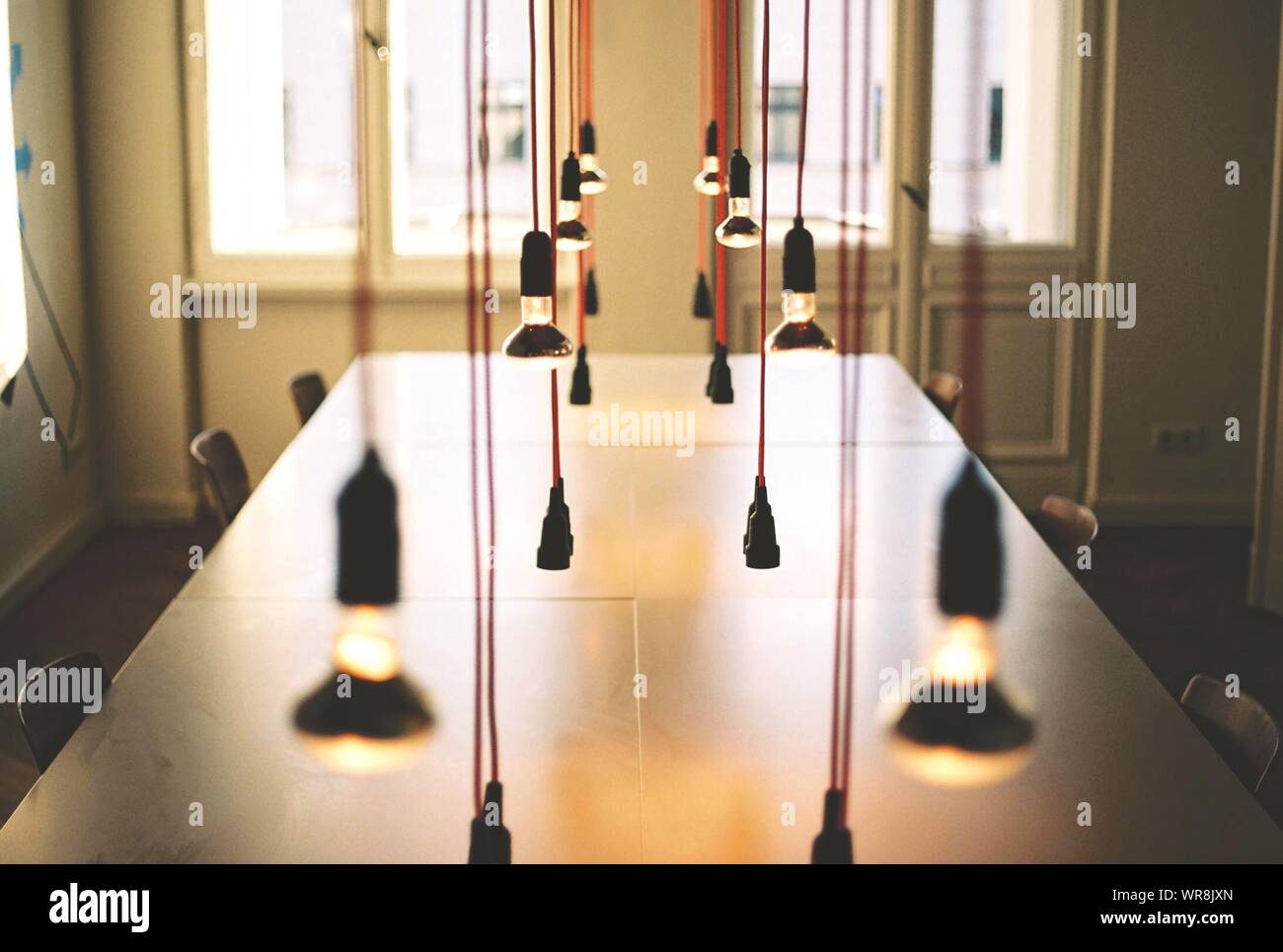 Meeting room table above hi-res stock photography and images - Alamy