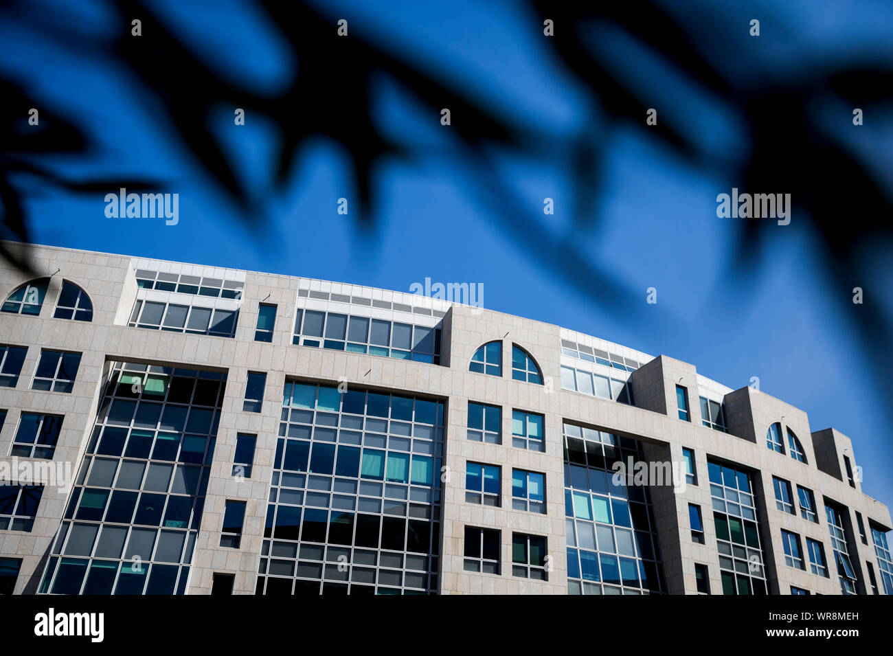 Mittel building hi-res stock photography and images - Alamy