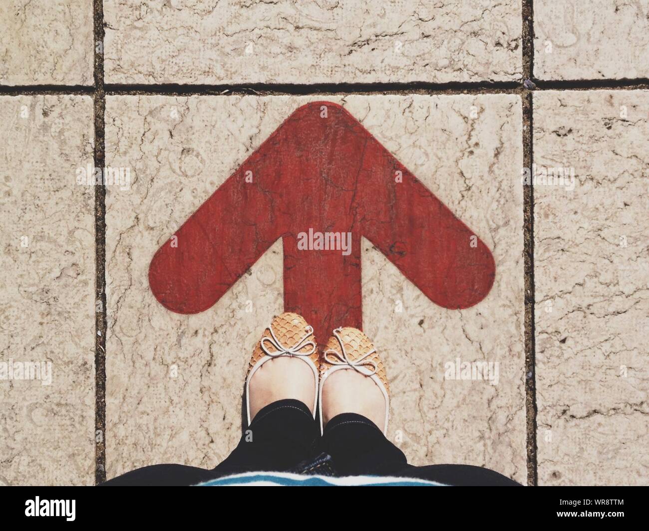 Arrow lifestyles hi-res stock photography and images - Alamy