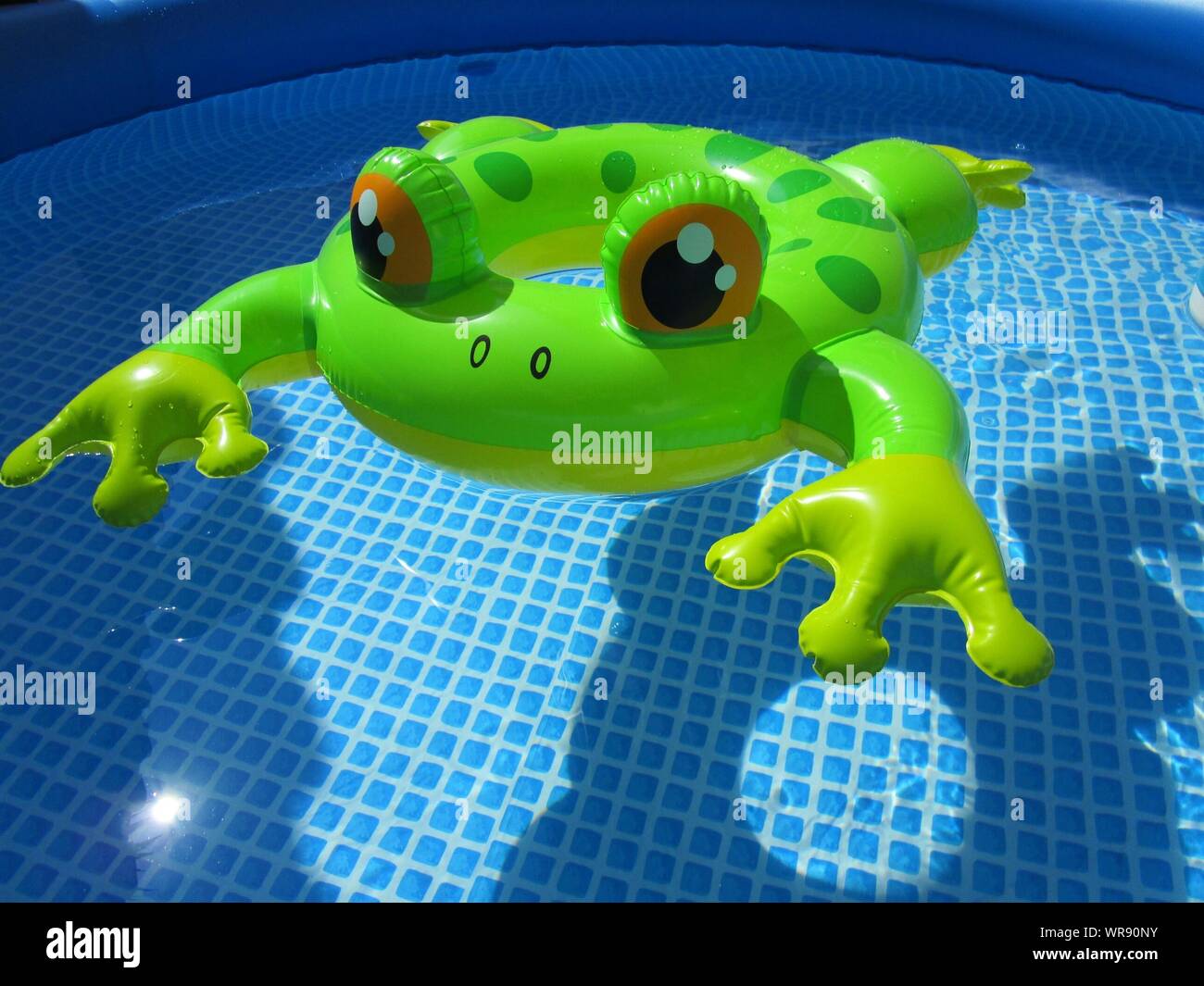 Inflatable pool toy hi-res stock photography and images - Alamy