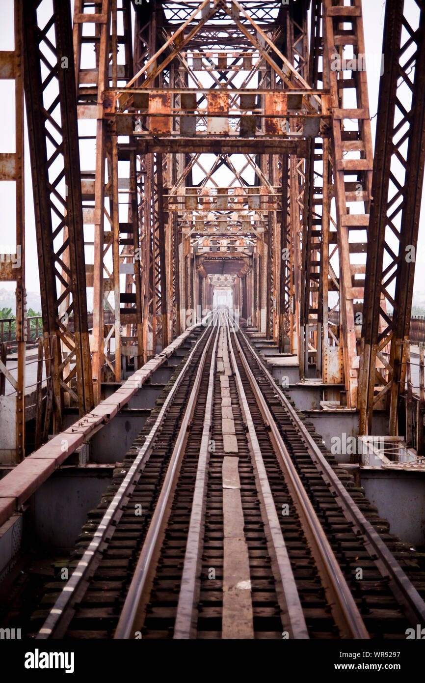Lead framework hi-res stock photography and images - Alamy