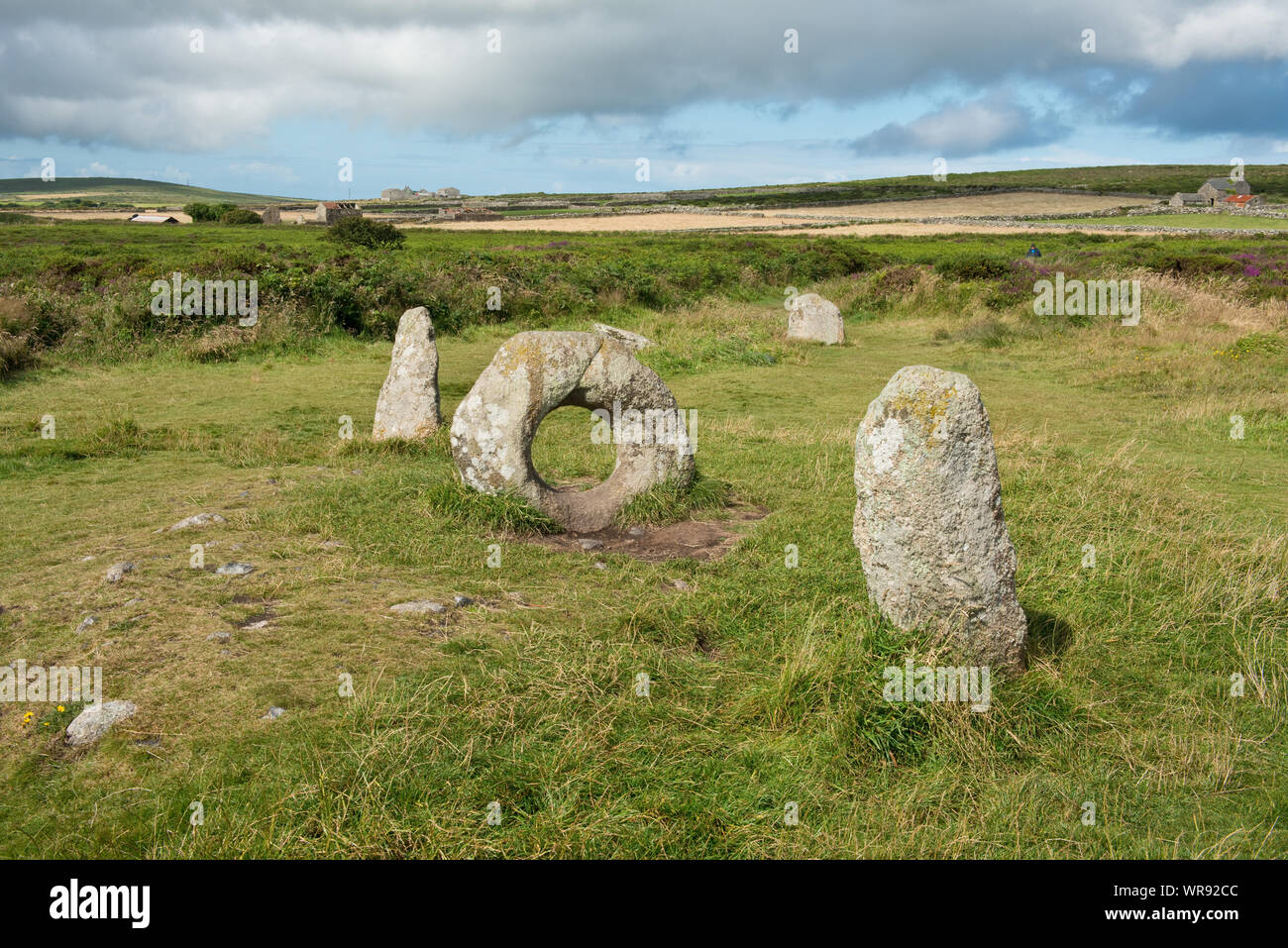 Standing stones cornwall hi-res stock photography and images - Alamy