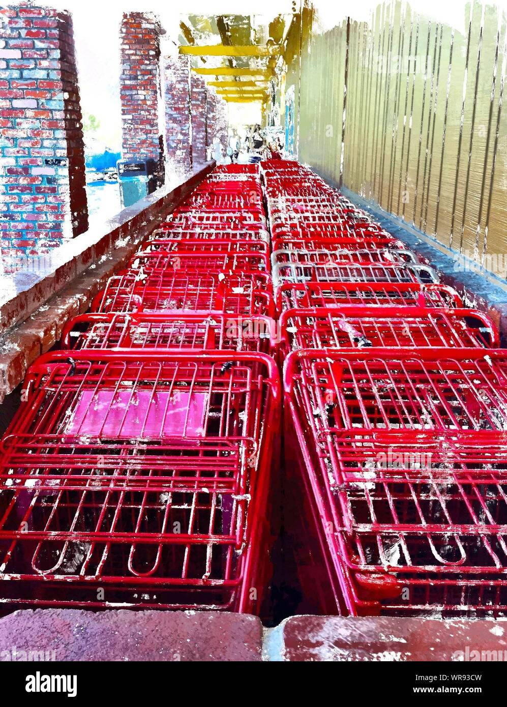 Red carts hi-res stock photography and images - Alamy