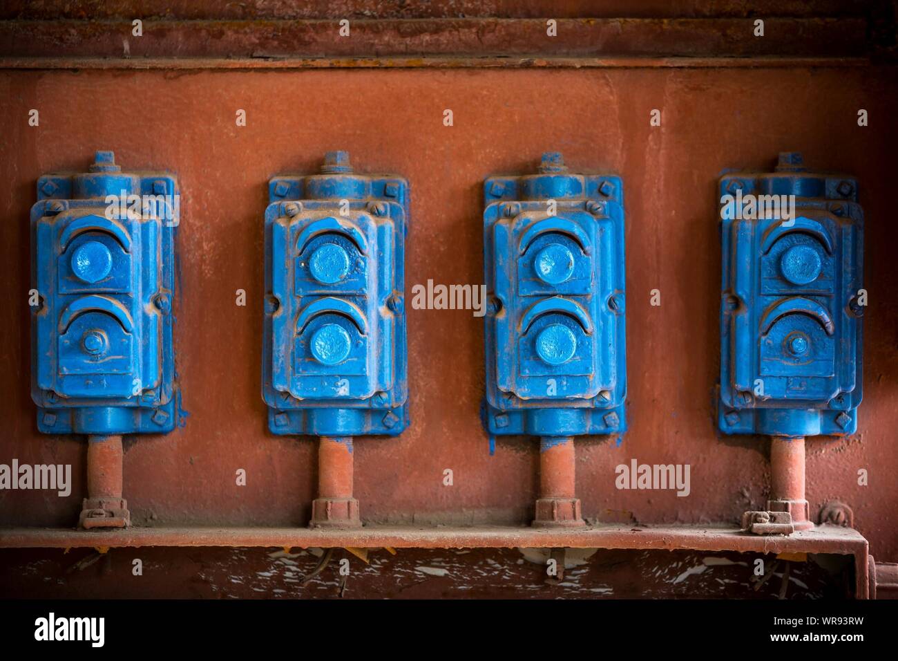 Fuse boxes hi-res stock photography and images - Alamy