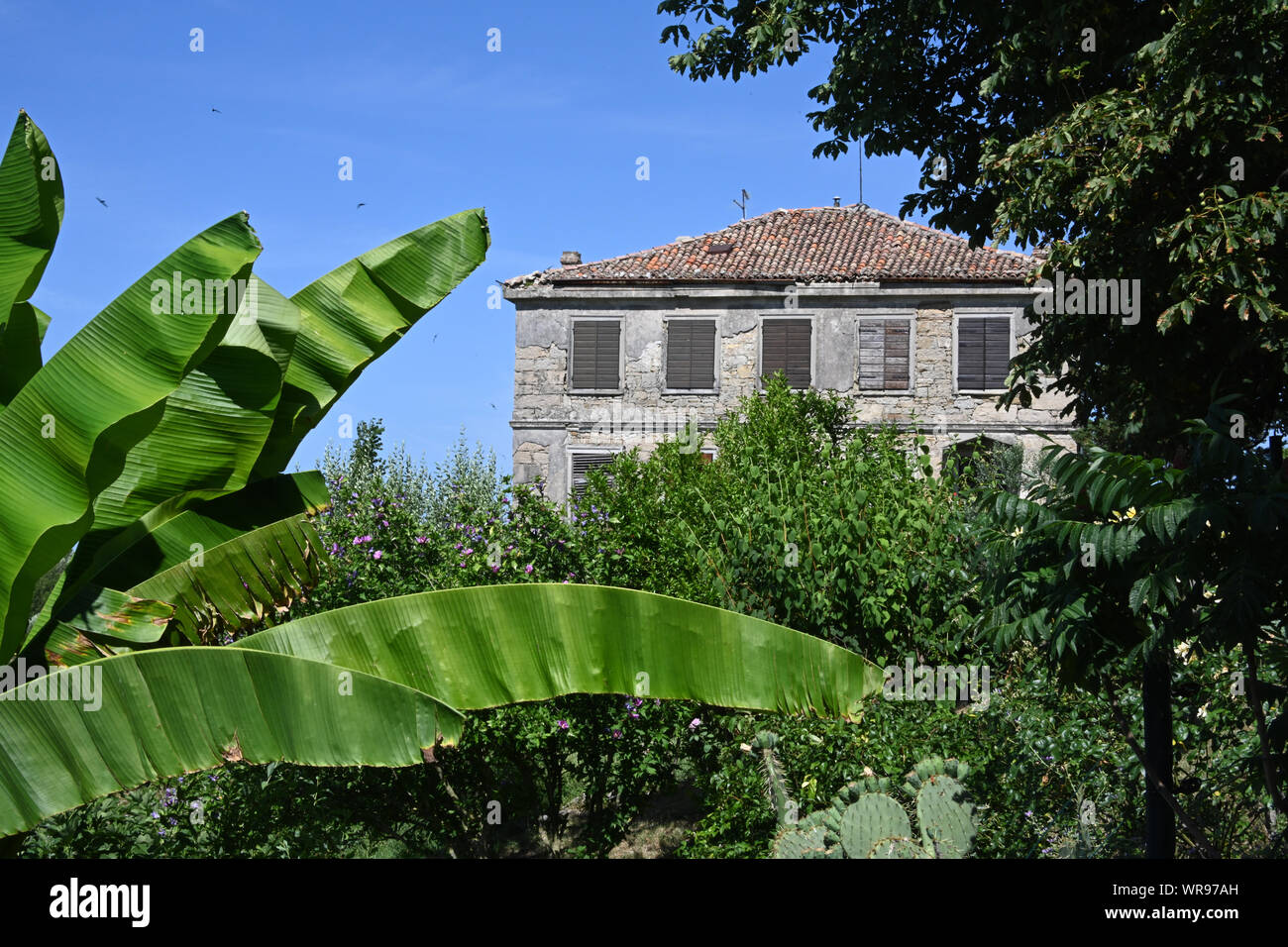 'The world's smallest town', Hum, in Croatia Stock Photo - Alamy