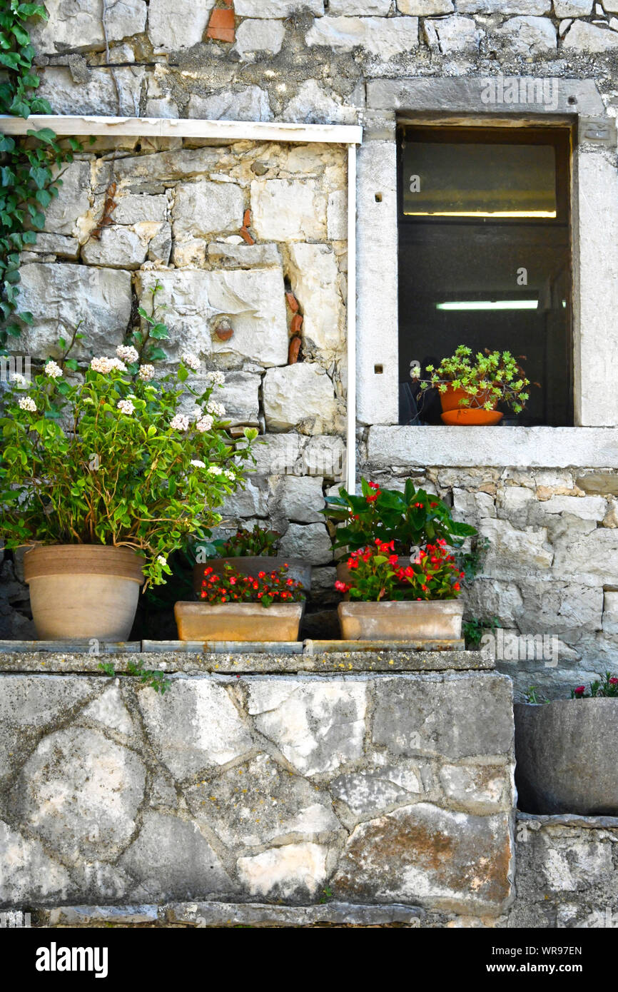 'The world's smallest town', Hum, in Croatia Stock Photo - Alamy