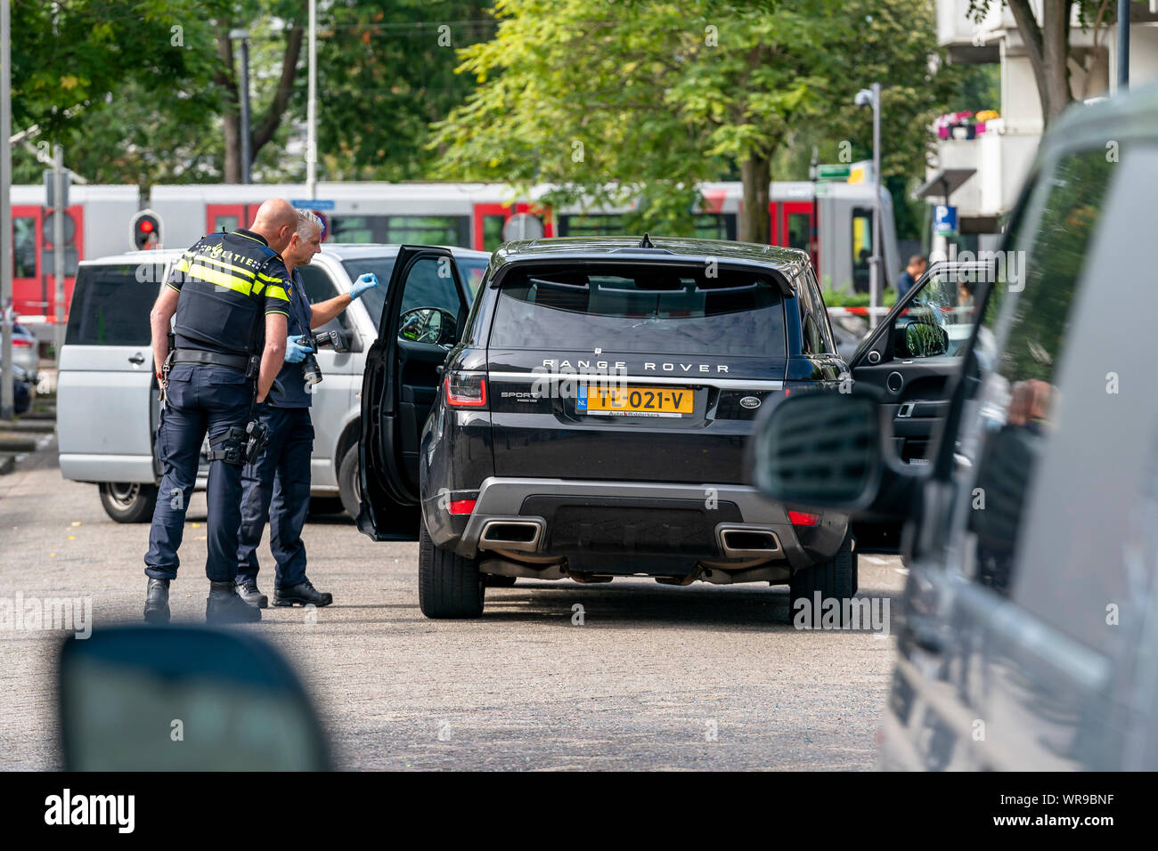 Rotterdam shooting hi-res stock photography and images - Alamy