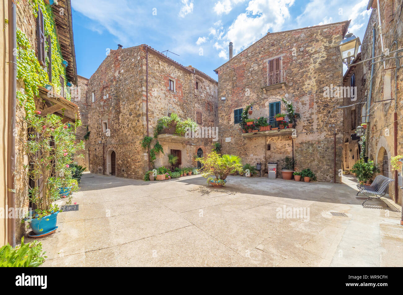 Montemerano hi-res stock photography and images - Alamy