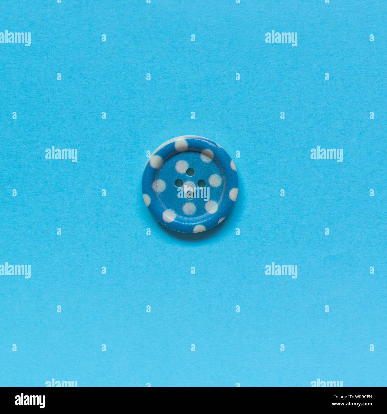 Blue sewing hi-res stock photography and images - Alamy