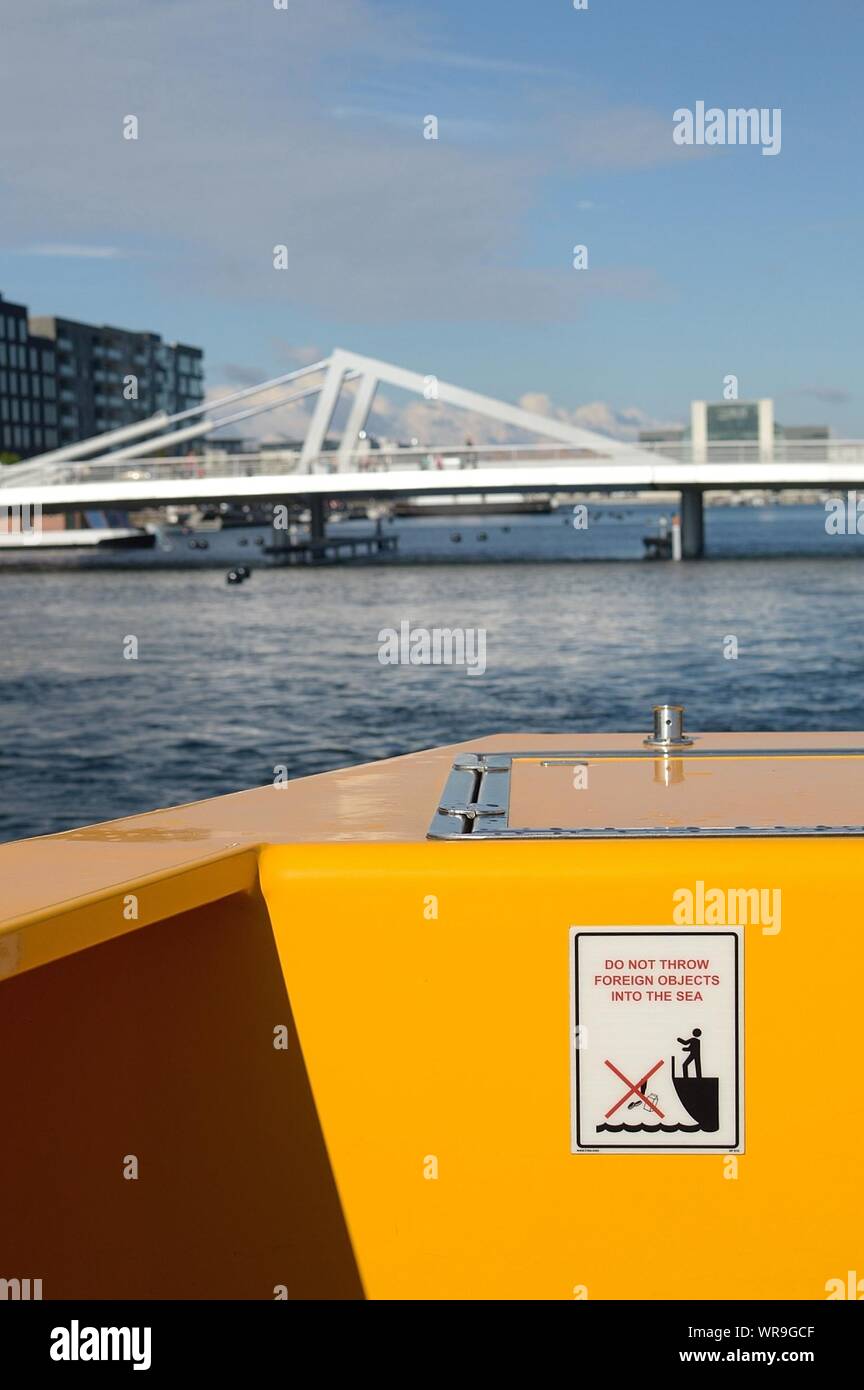 Water pollution warning sign in hi-res stock photography and images - Alamy