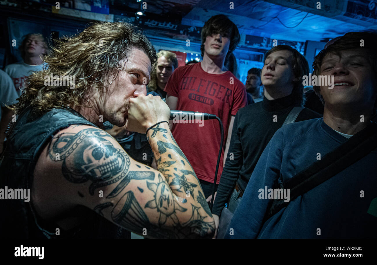Simon olsen hi-res stock photography and images - Alamy