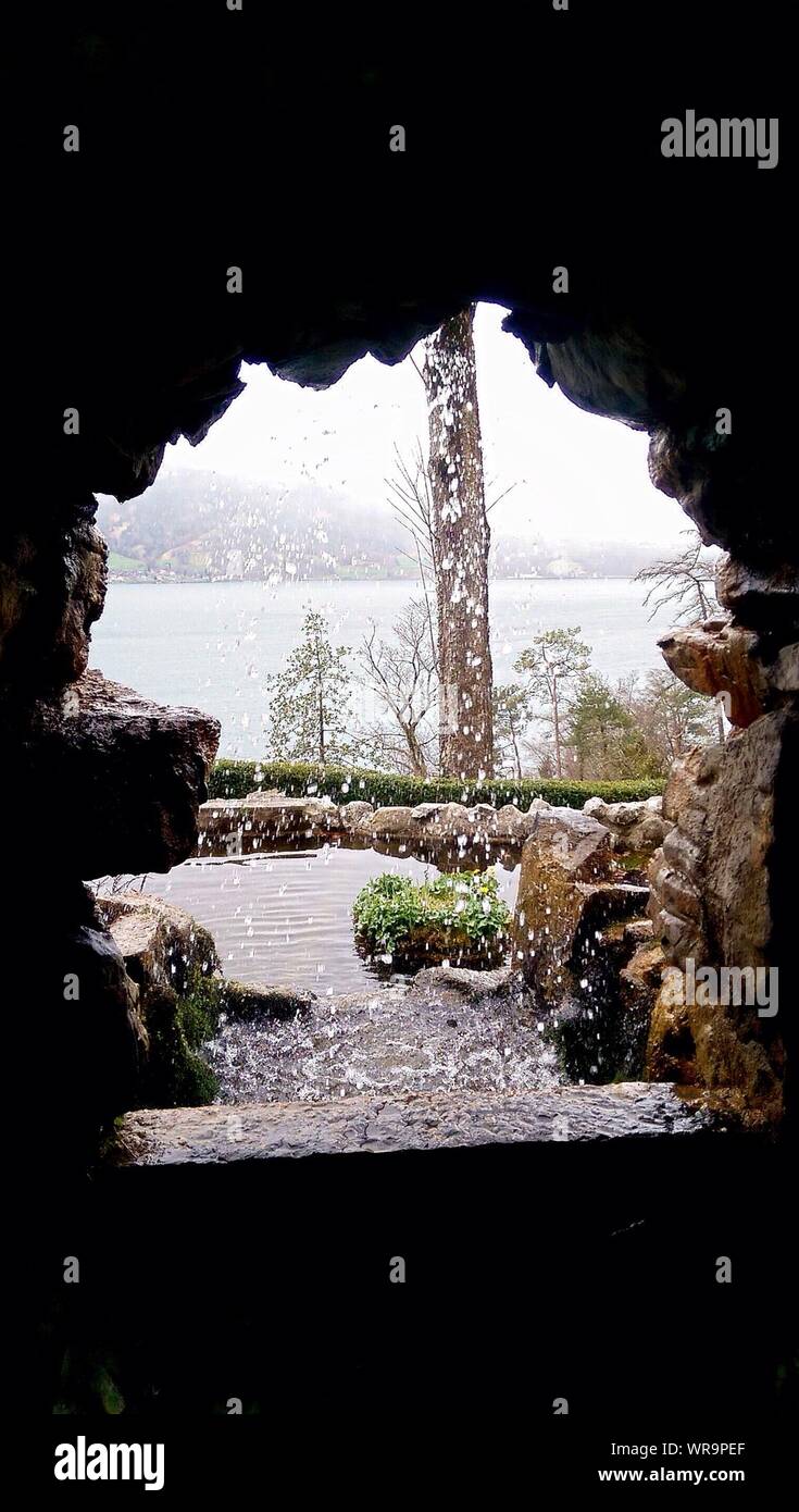 Cave outside of cave hi-res stock photography and images - Alamy