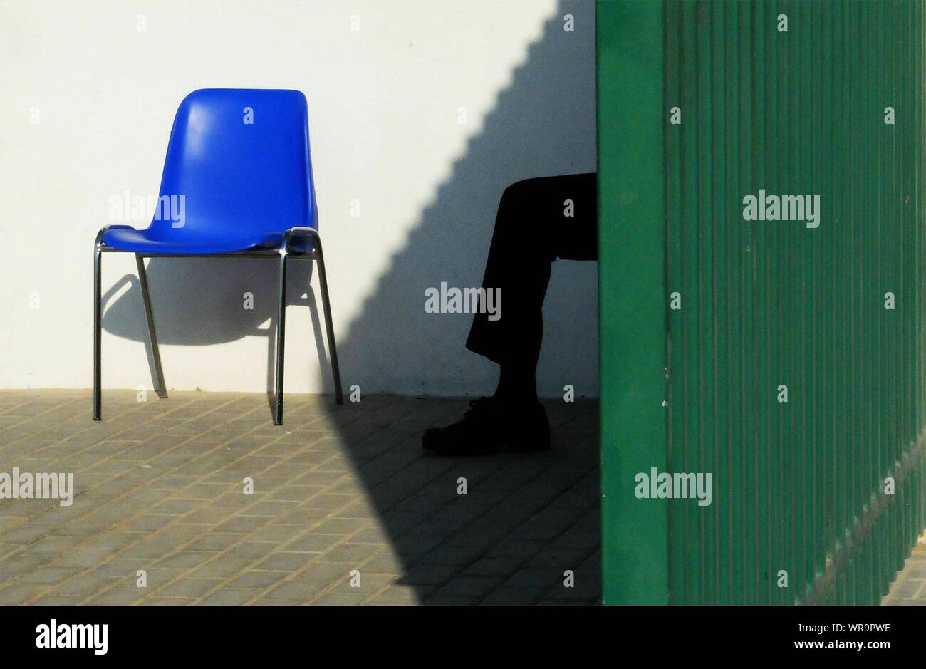 Sitting by gate hi-res stock photography and images - Alamy