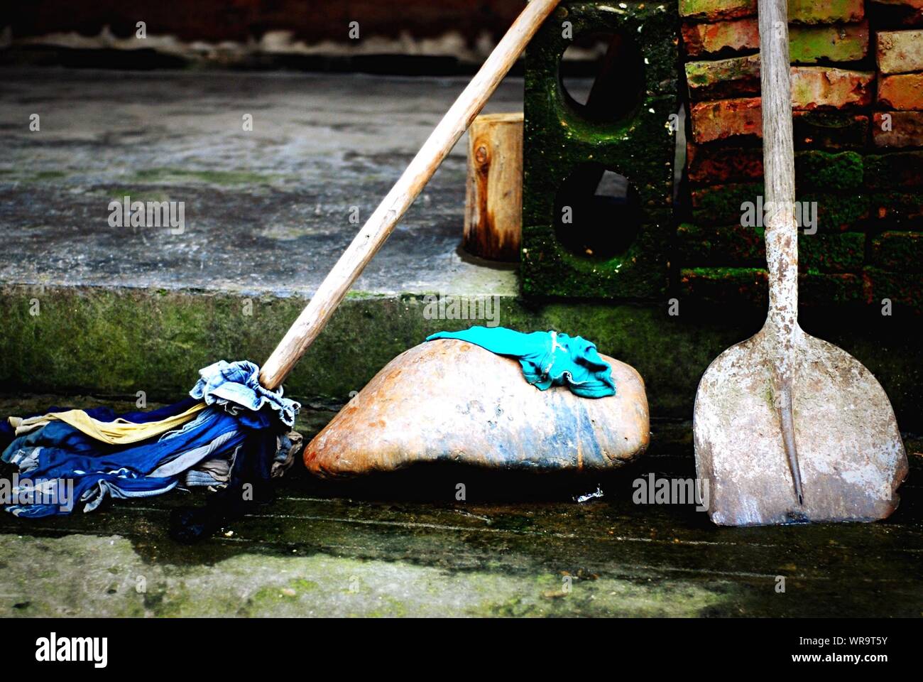Spade object hi-res stock photography and images - Alamy