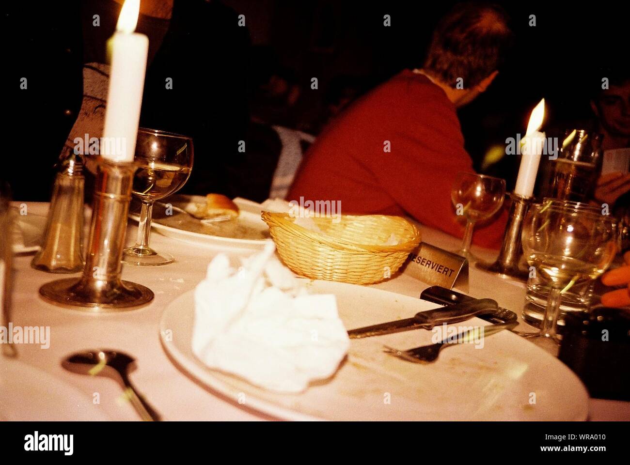 Empty family dinner table hi-res stock photography and images - Alamy